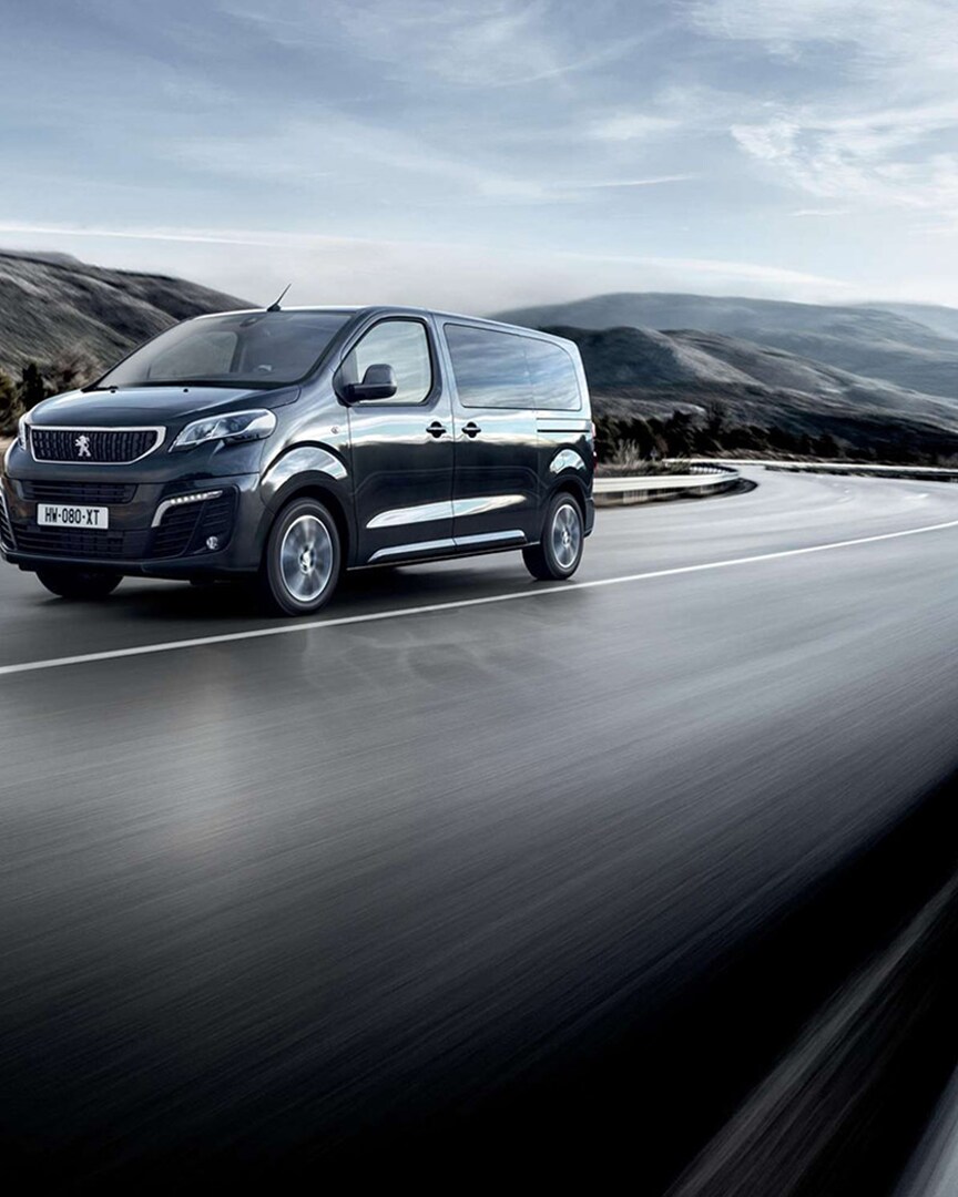 PEUGEOT Traveller VIP | Best in class van from PEUGEOT